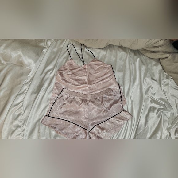 Victoria's Secret | Intimates & Sleepwear | Victorias Secret 2 Piece ...
